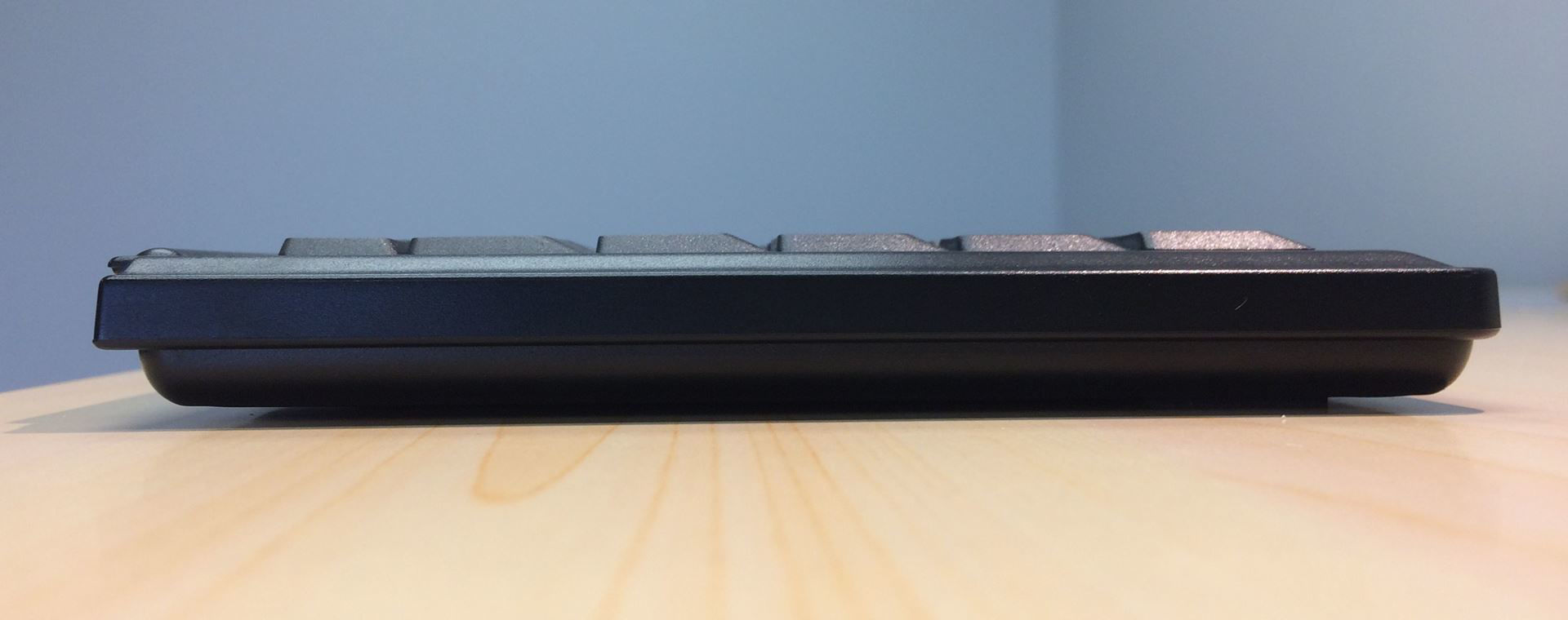 Boutique PRÉSENCE. Clavier Compact Canadien francais TG103A